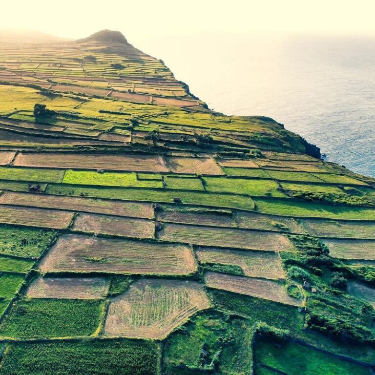 12 Best Things To Do in the Azores (Hidden Gems Included)
